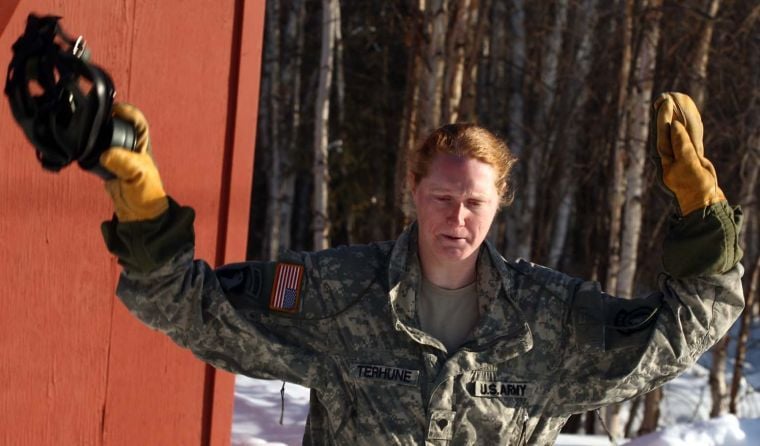 Tear gas training an annual event for Fort Wainwright soldiers | Local ...