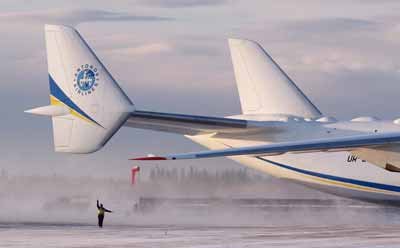 Huge Russian jet lands at Fairbanks airport | Local News | newsminer.com
