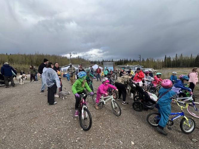 More than 120 people walk in the rain for Healy Heart Walk | Kris Capps ...