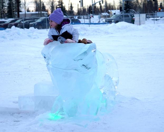 It's a chilling good time as Ice Alaska opens | Local News | newsminer.com
