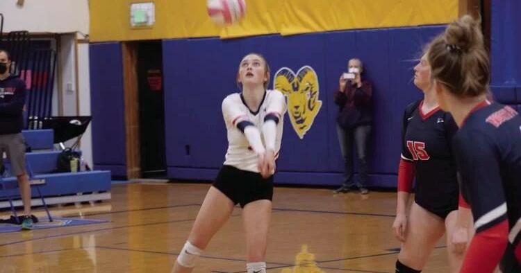 North Pole's Smith signs with UAF volleyball team, earns early ...
