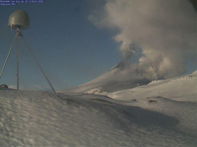 Alaska volcano erupts, sending ash miles into atmosphere | Alaska News ...
