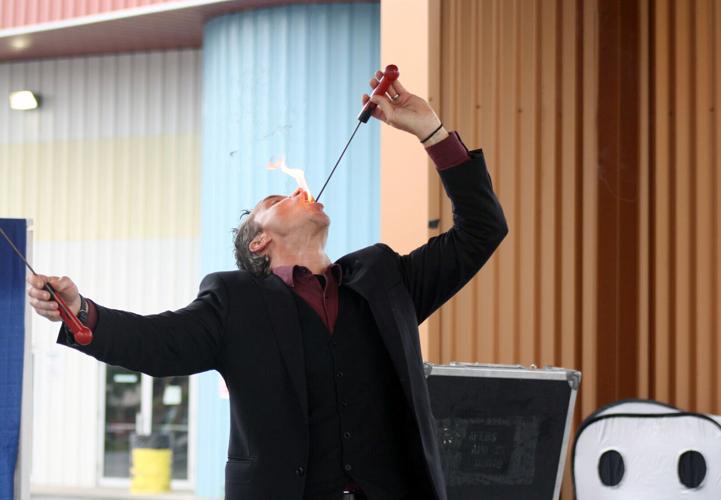 'Amazing, amusing, astounding and confusing': Magician Robbie Cannon ...