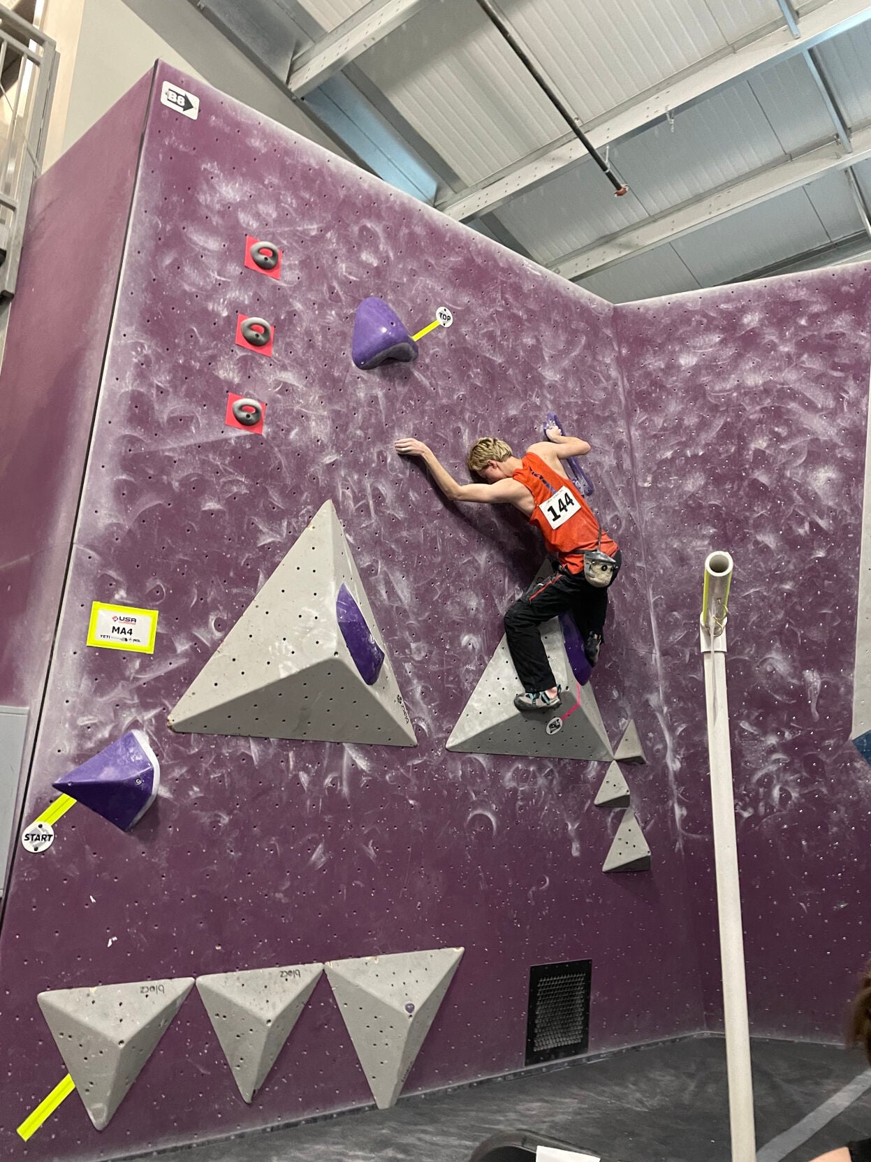 New heights: Fairbanks climbers rock Oregon bouldering competition ...