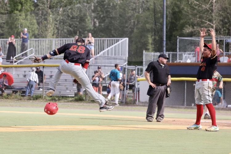 Panners notch another walk-off win on a Donovan Ratfield home run, 8-6 ...