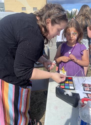 Barnette Magnet School celebrates 20th year | Kris Capps | newsminer.com