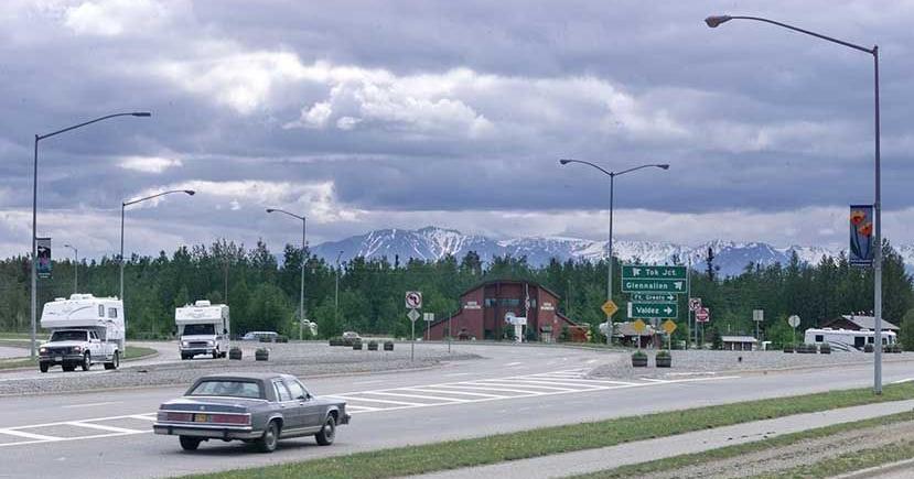 Alaska Highway reopens to one-lane traffic | Alaska News | newsminer.com