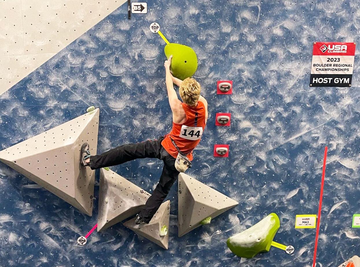 New heights: Fairbanks climbers rock Oregon bouldering competition ...