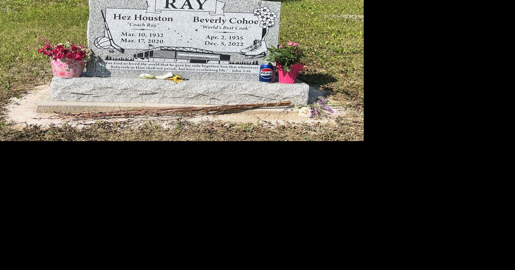 Family, friends honor Hez and Beverly Ray | Kris Capps | newsminer.com