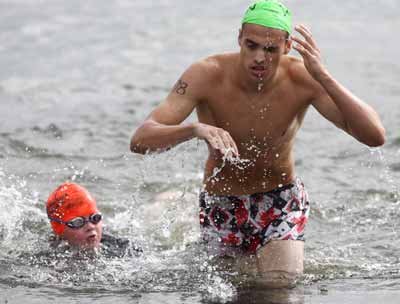 Hanneman outlasts sprint triathlon field | Local | newsminer.com
