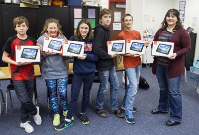 North Pole middle-schoolers’ app design wins state, regional awards ...