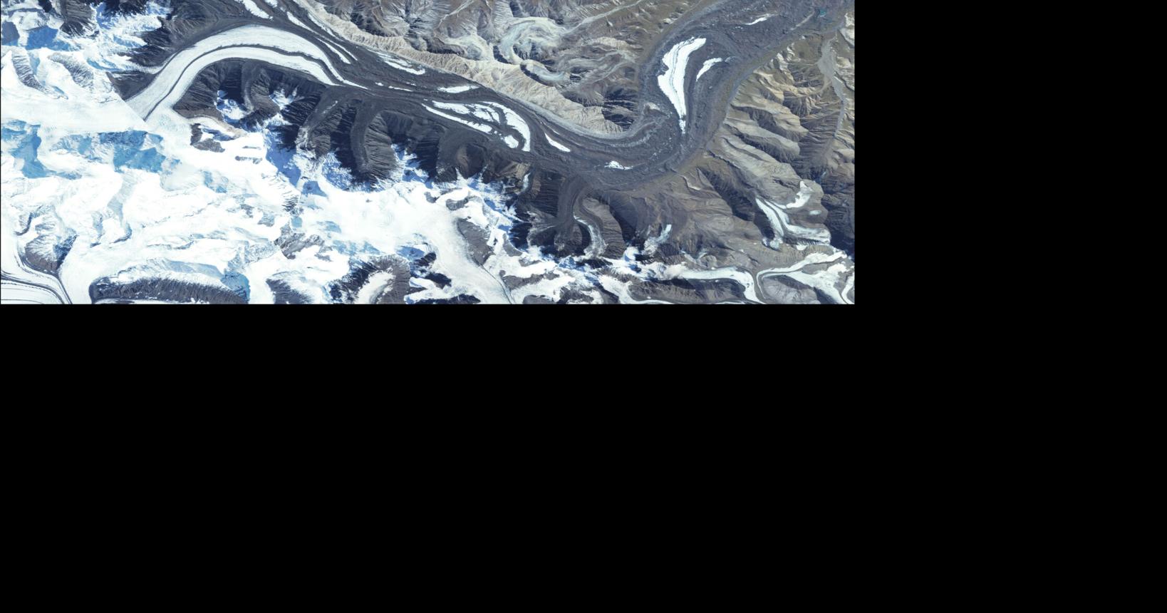 Photographing a surging glacier | Local News | newsminer.com