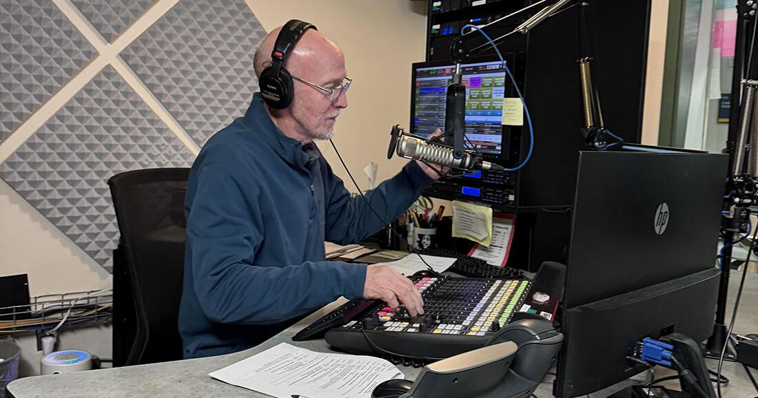 KUAC host Mark Rippy shares community through music | Creating Alaska ...