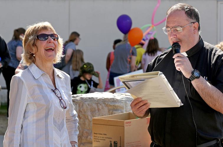 Longtime Monroe teacher retires, again | Local News | newsminer.com