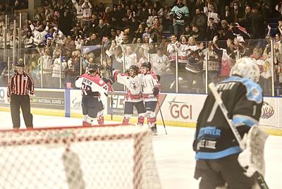 Fairbanks falls in opening game of three-game series with Windingo ...