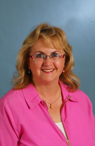 News-Miner welcomes Cindy Wright | Local Business | newsminer.com
