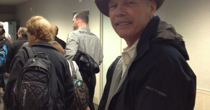 Fairbanks man becomes an Alaska Airlines million miler | Kris Capps ...