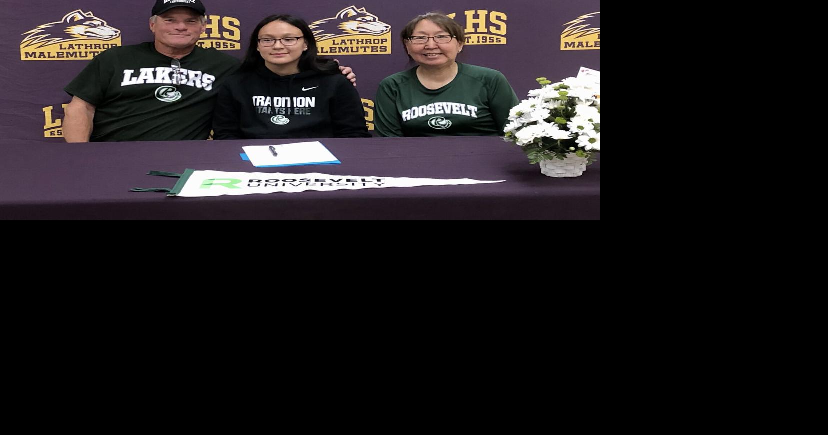 Lathrop’s Laura Alvanna signs to play Division I hockey in Chicago ...