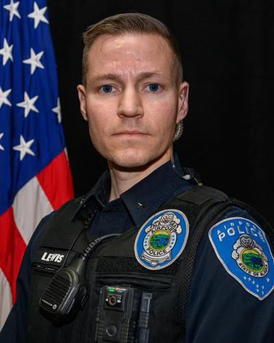 Fairbanks Airport Police and Fire Department has a new chief: Craig ...