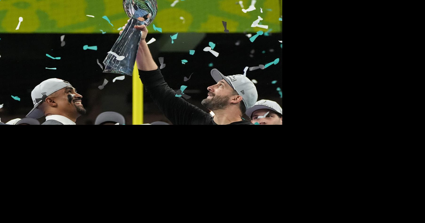 Champions again! Eagles topple and trounce Chiefs, 40-22, to capture a ...