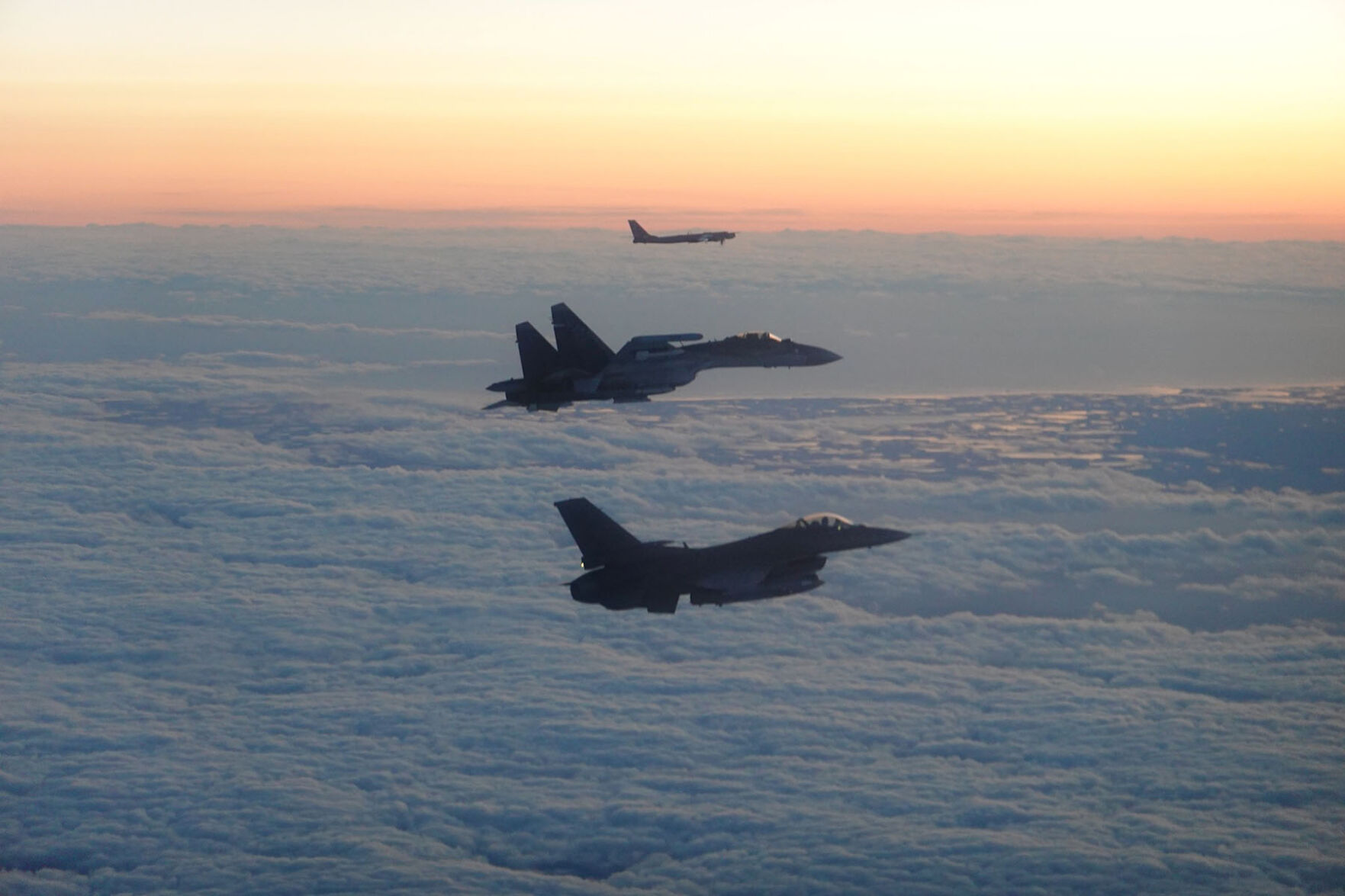 NORAD scrambles Alaska fighter jets to intercept Russian warplanes ...