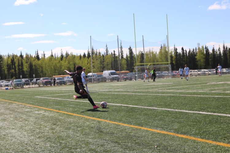 Lathrop boys soccer shuts out Eagle River, heads to state championships ...