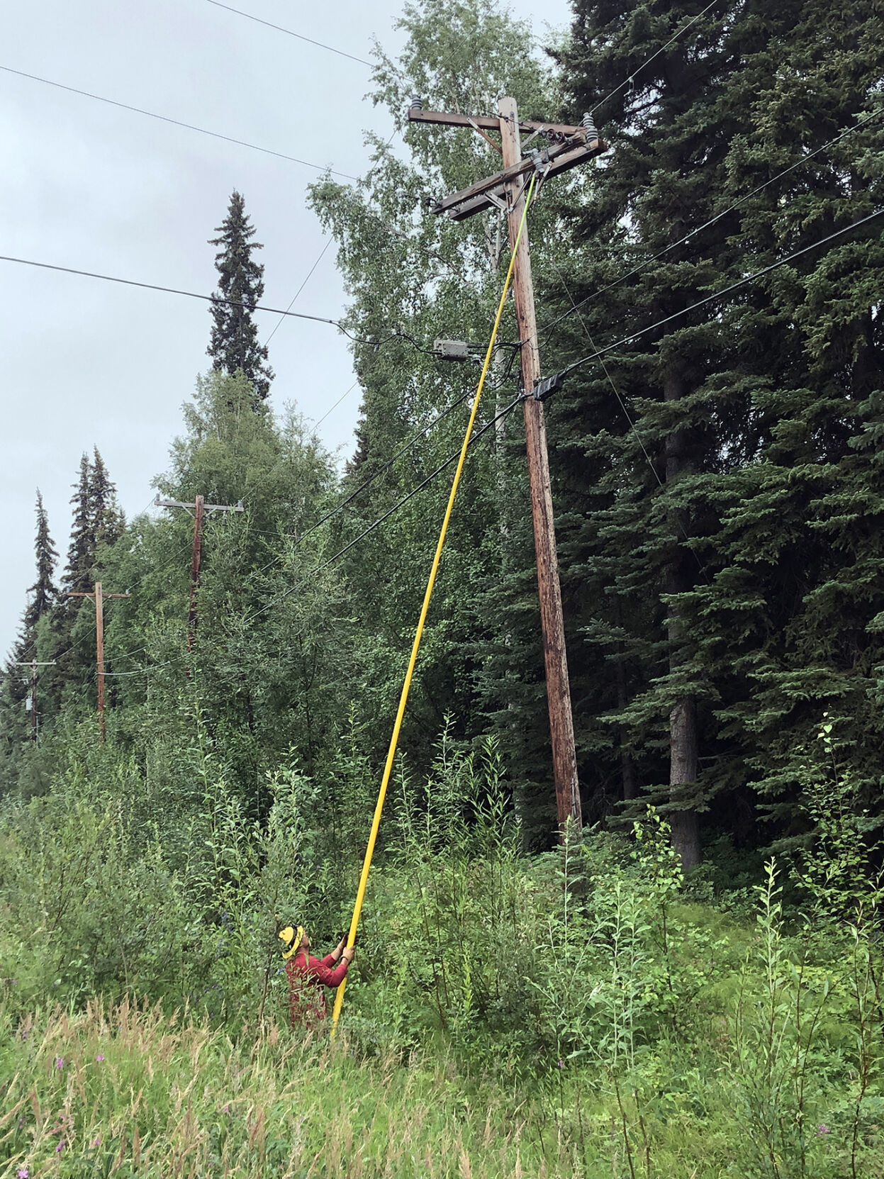 Linemen are scattered around the Interior restoring power | Local News ...