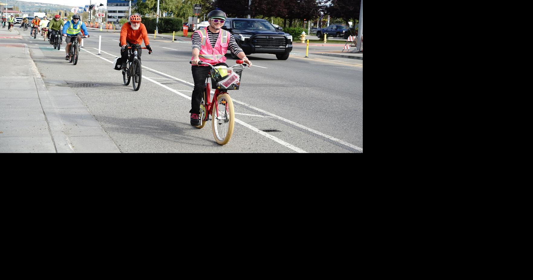 Survey results give detailed snapshot of downtown bike lane pilot ...
