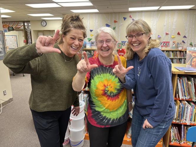 Osbert the penguin comes to life at Tri-Valley library | Kris Capps ...