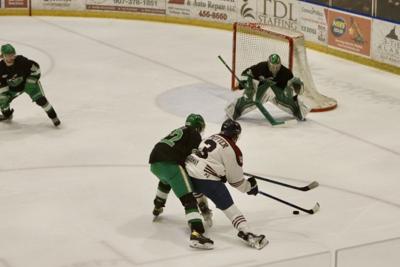 Ice Dogs sweep series against Wisconsin Windigo | Ice Dogs | newsminer.com