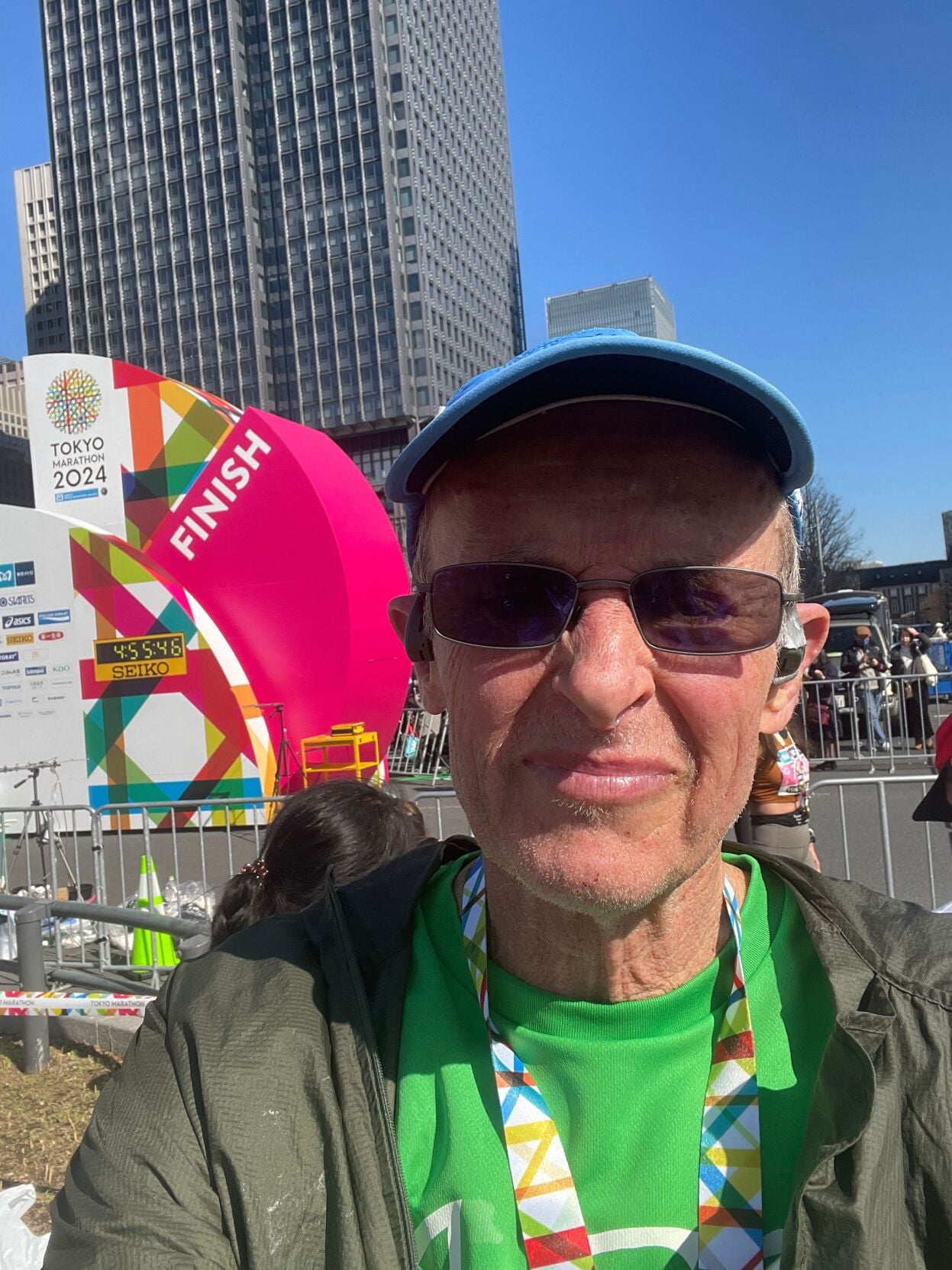 Fairbanks resident Arthur Hussey completes six world major marathons ...