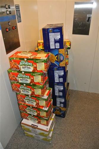 Empty shelves a growing trend at Alaska food pantries | Alaska News ...