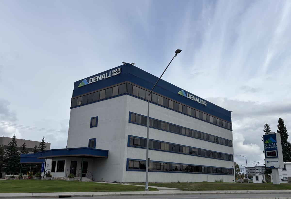 Former bank employee sues after alleged sexual discrimination | Local ...