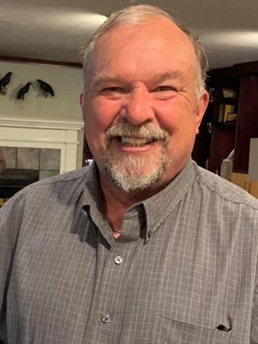 Incumbent battles newcomer for School Board Seat E | Local News ...