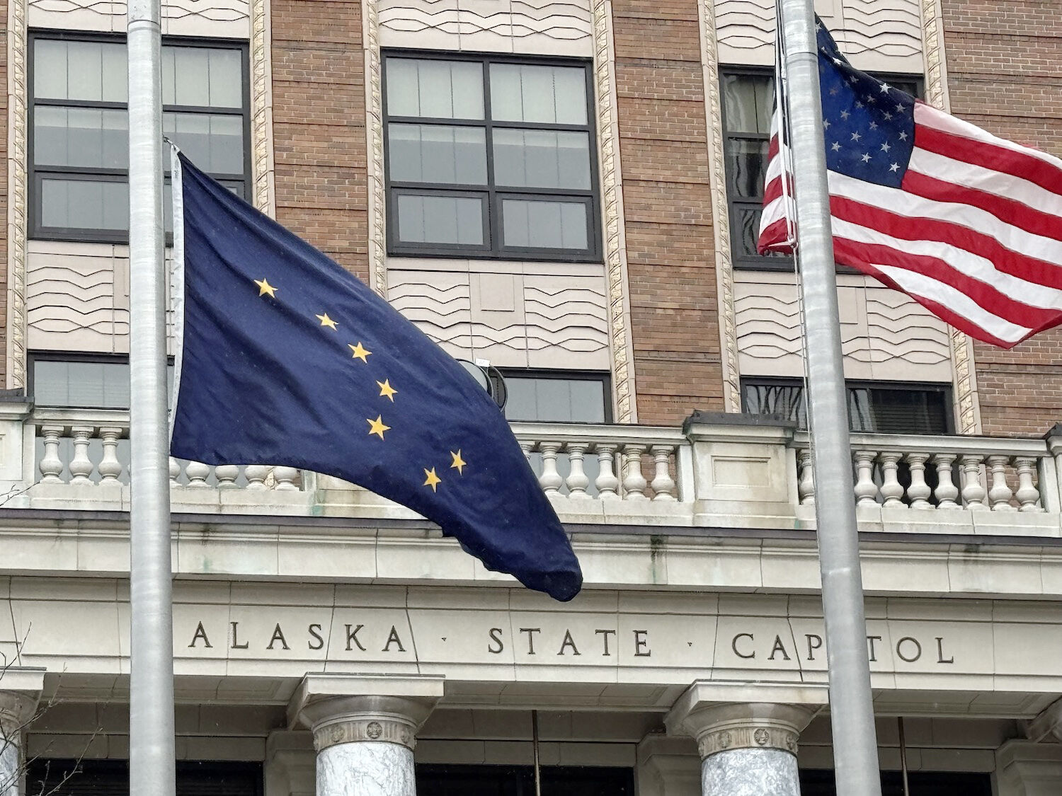 Alaska governor’s staff warns executive branch away from state Capitol ...