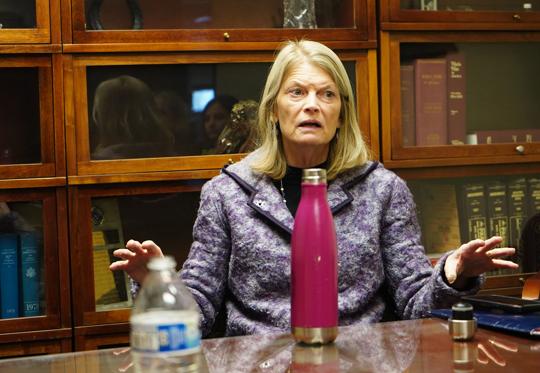 ‘We are all afraid’: Speaking to Alaska nonprofit leaders, Murkowski ...