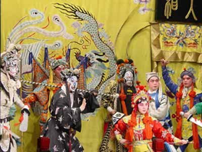 Chinese opera: singing, fighting and mythology | Latitude 65 ...
