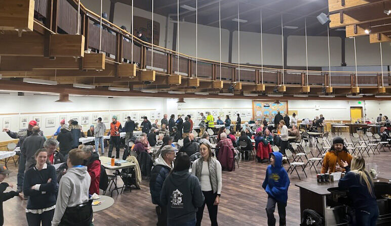 Mushers draw bib numbers for 2024 Yukon Quest Alaska races | Mushing ...