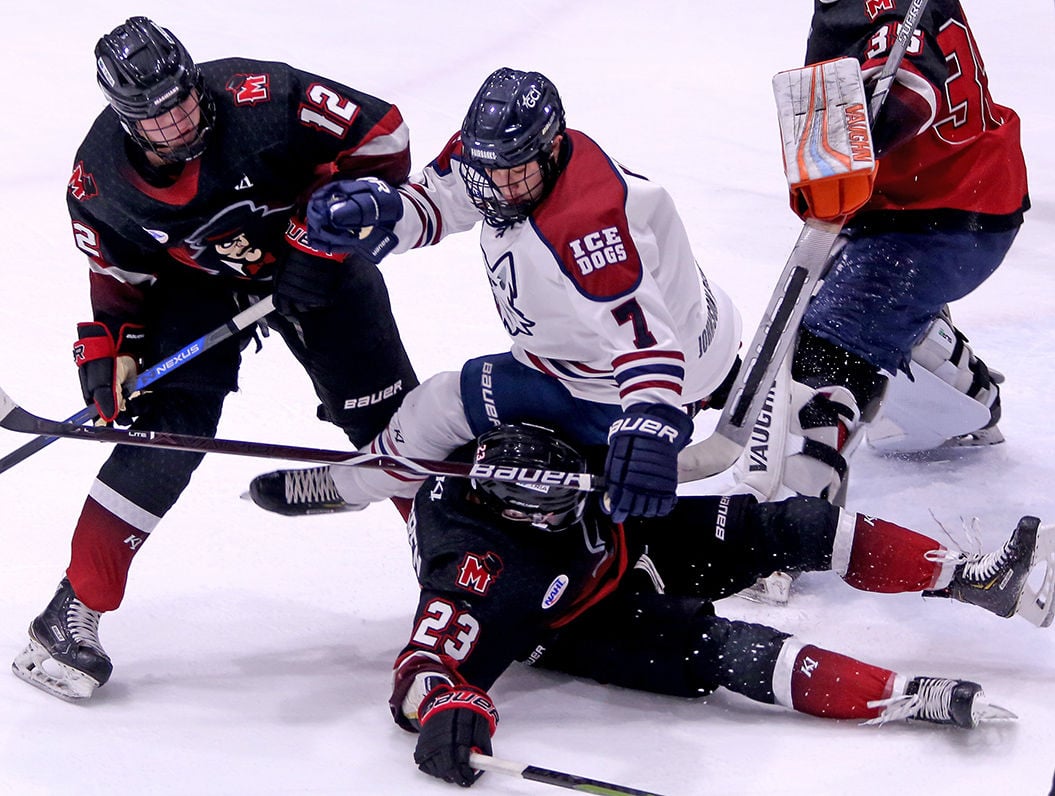 Ice Dogs fall to Magicians in shootout | Ice Dogs | newsminer.com