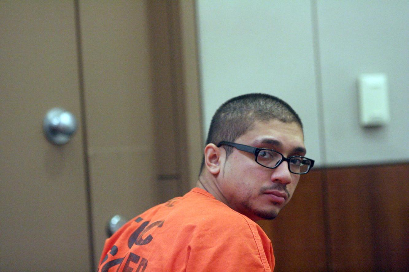 Man accused of murder charged with attacking guard | Local News ...