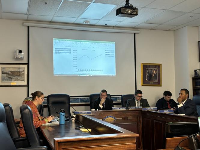 Public voices support for reduced marijuana tax | Politics | newsminer.com