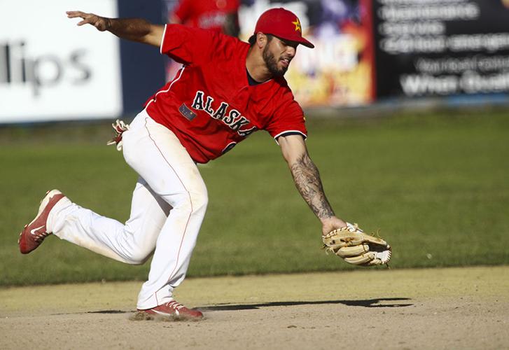 Merchants bats come alive to crush Goldanners | Baseball | newsminer.com