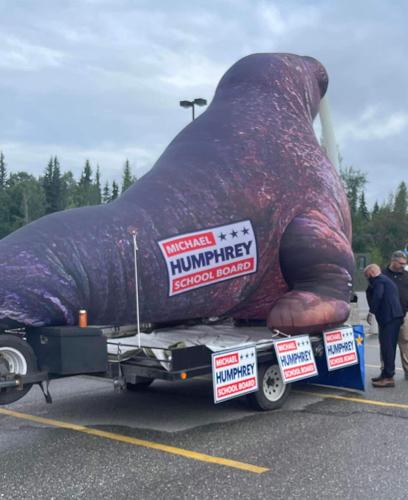 Golden Days political float draws controversy, criticism | Local News ...