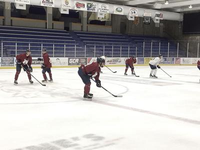 Ice Dogs prepare for playoff hockey once again | Sports | newsminer.com