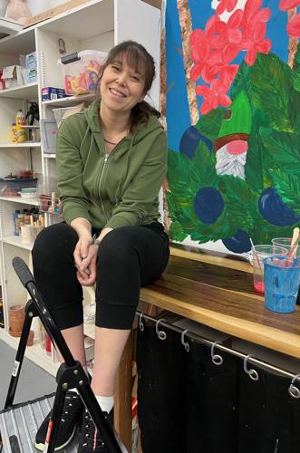 Longtime artist goes big with raven mural | Kris Capps | newsminer.com