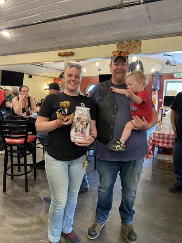 Motorcycle club donates funds to local family | | newsminer.com