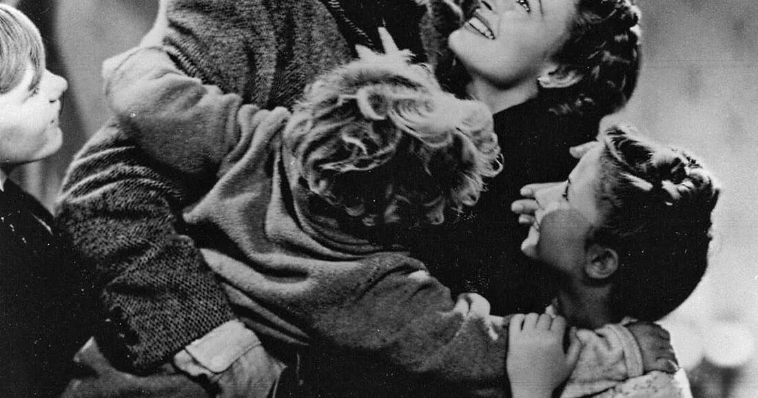 Faith lessons to learn from watching 'It’s a Wonderful Life' | Faith ...