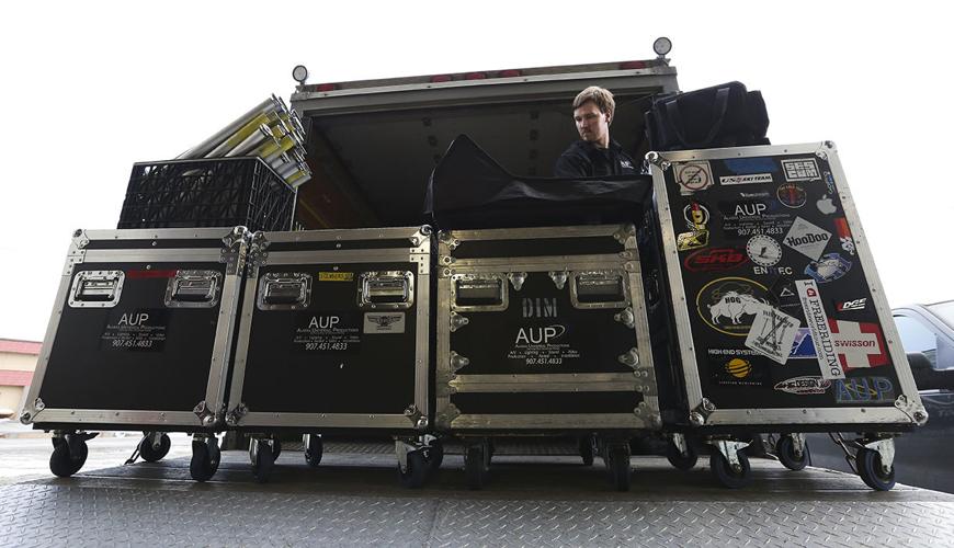 Huff makes magic happen on Fairbanks stages | Local News | newsminer.com