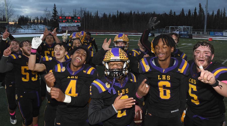 IT IS DONE: Lathrop wins first ever state championship in football with ...