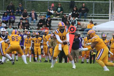 Lathrop clinches DII football championship appearance with win over ...